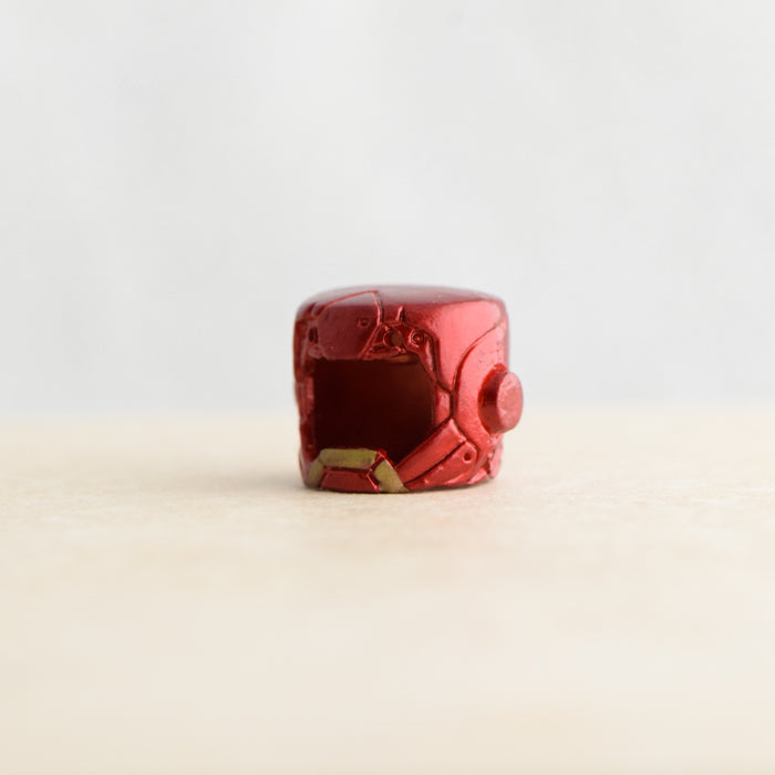 Battle Damaged Mark III Iron Man Helmet (Marvel Hostile Takeover Box S ...